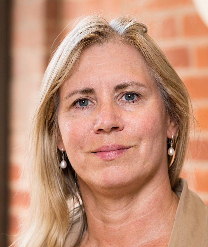 Elizabeth Winzeler - WINStep Forward